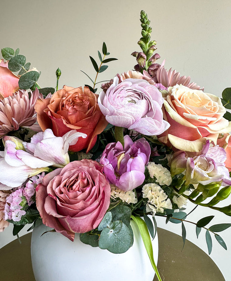 Buy The Sidekick Farmboy (Think White, Cream & Blush) | Tonic Blooms