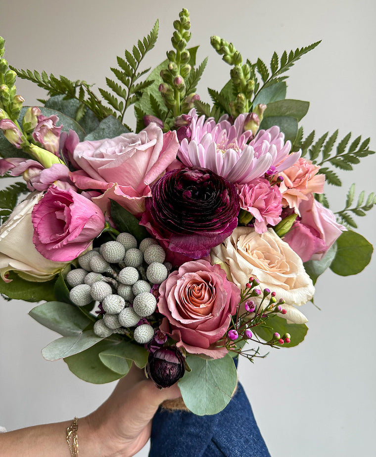 Same Day Flower Delivery Milton, Ontario | Tonic Blooms
