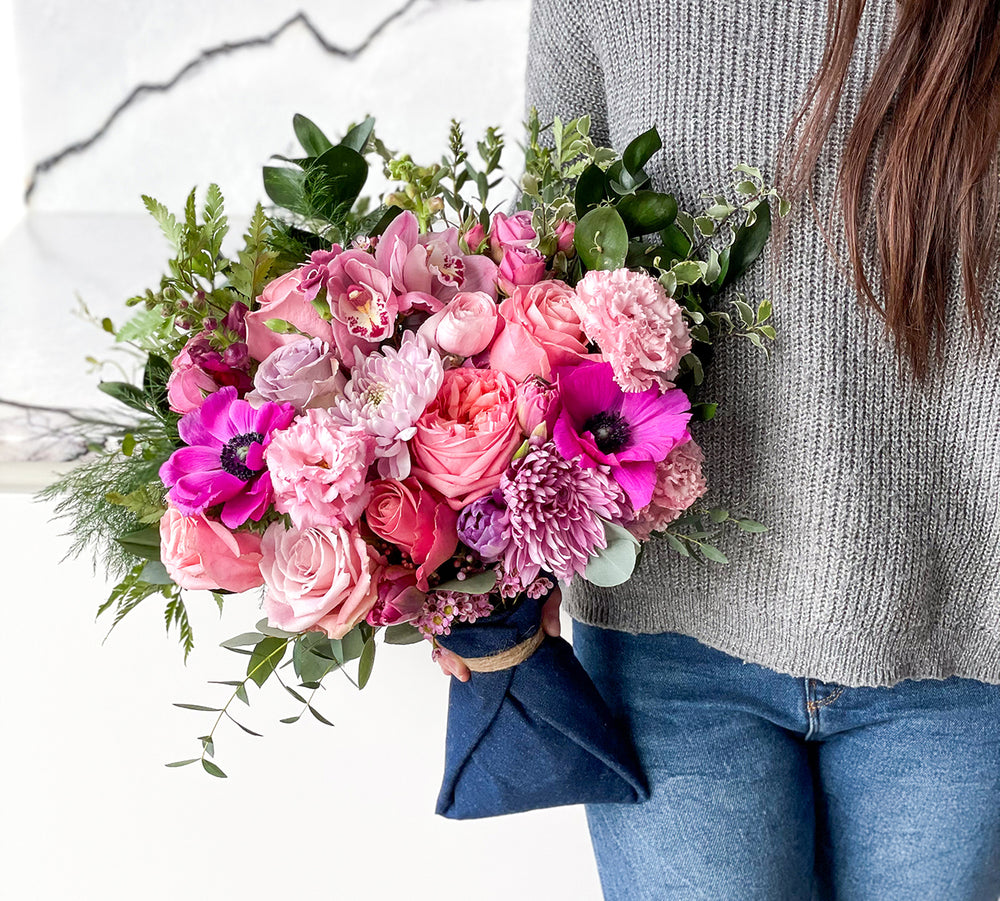 Same Day Flower Delivery Brampton, Ontario | Tonic Blooms