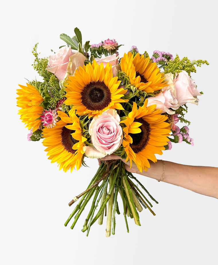 Tonic Blooms | on-demand and same-day Toronto flower delivery